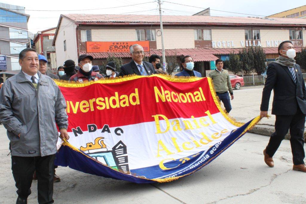 EXPERIENCIAS EXITOSAS EN INVESTIGACIÓN FUERON COMPARTIDAS CON COMUNIDAD ...